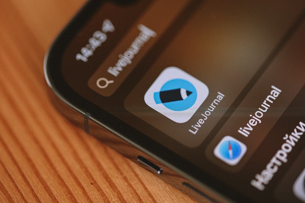 The Best Personal Assistant Apps to Help Organize your Work Day - Atom
